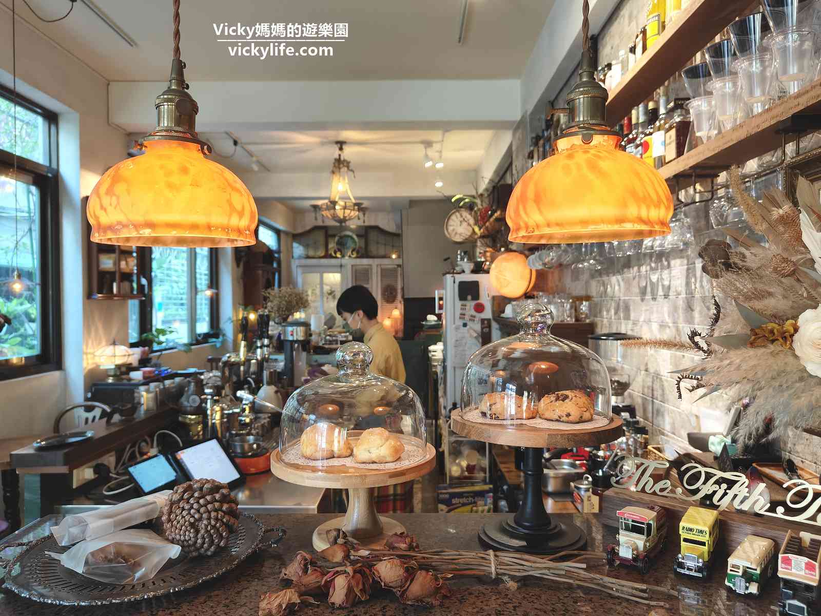 台南甜點︱The Fifth Taste(菜單)：台南市立體育場附近的歐風咖啡館，一秒到歐洲享用甜點和午茶 @Vicky 媽媽的遊樂園